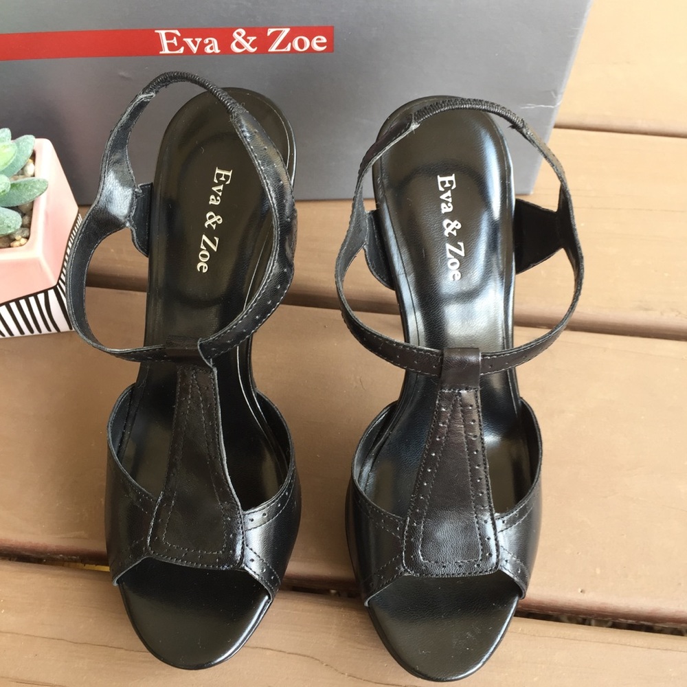 Eva & Zoe "Kitty" Leather Platform Heels - Gem